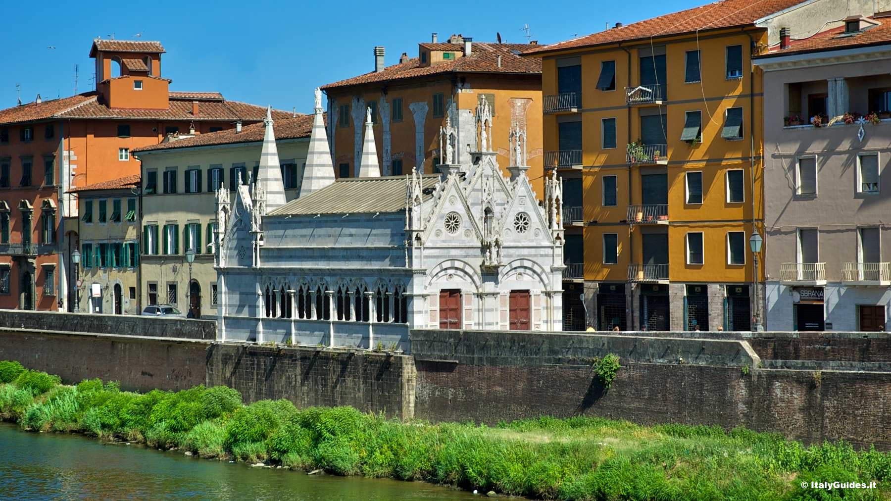 Pictures of Pisa, photo gallery and movies of Pisa, Italy - ItalyGuides.it