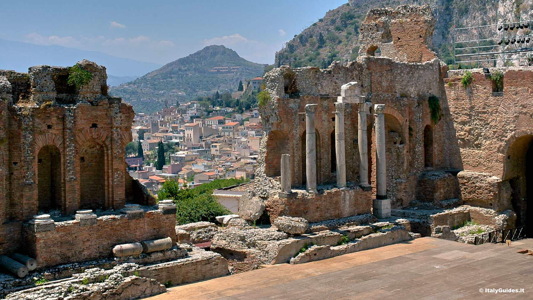 Pictures of Taormina, photo gallery and movies of Taormina, Sicily ...