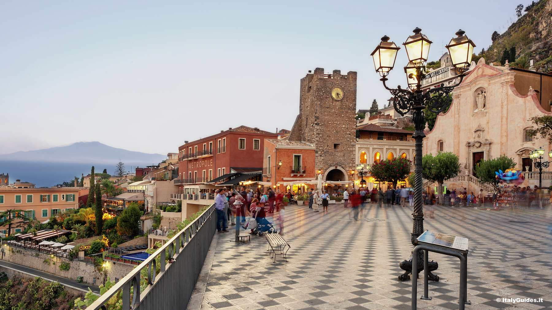 Pictures of Taormina, photo gallery and movies of Taormina, Sicily ...